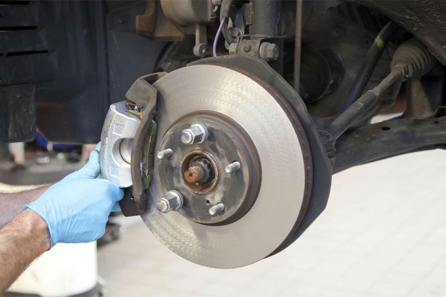 Cómo cambiar pastillas o zapatas de frenos | Tuecompra Blog